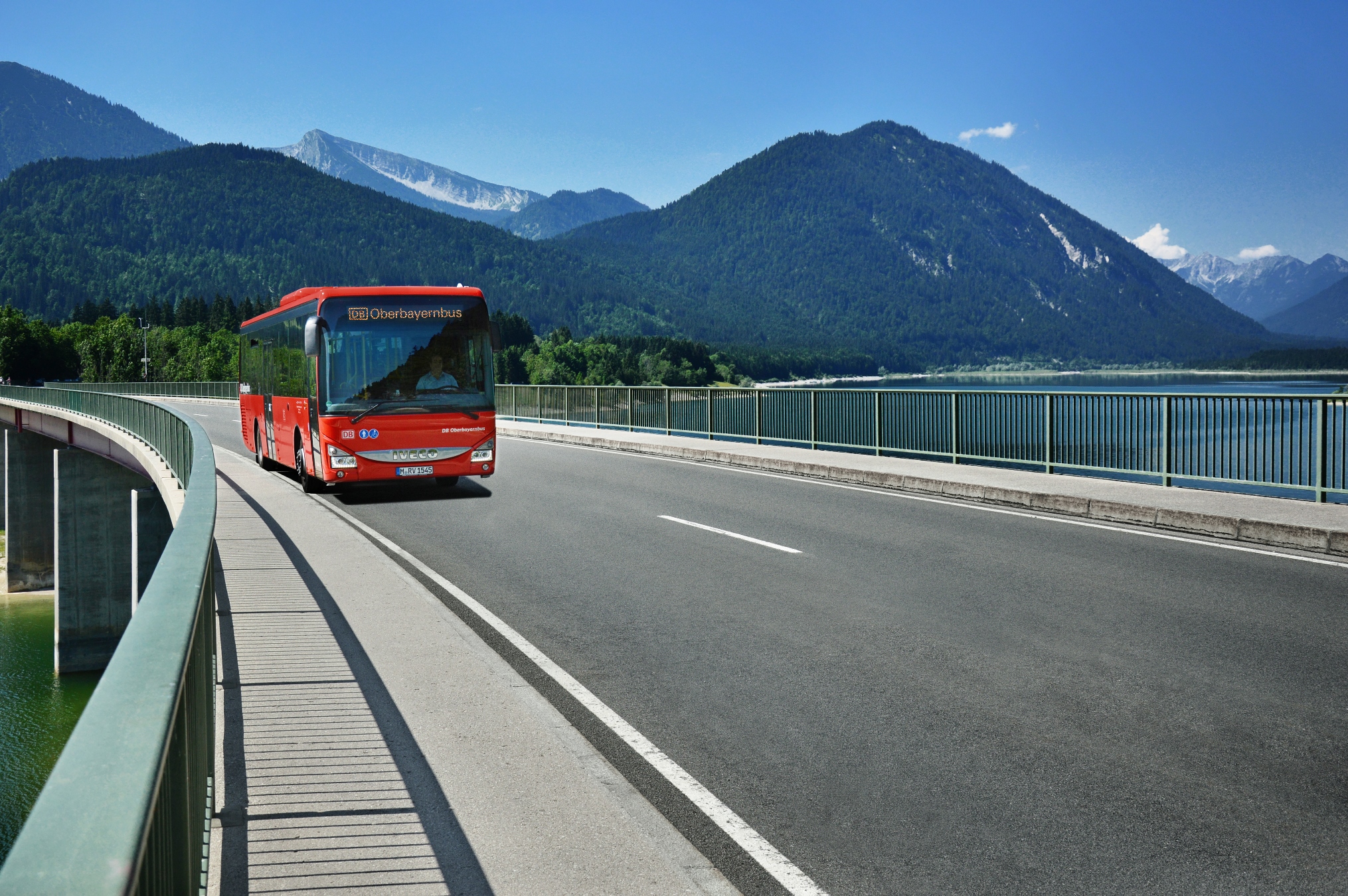 Mobil vor Ort mit Bus & Bahn